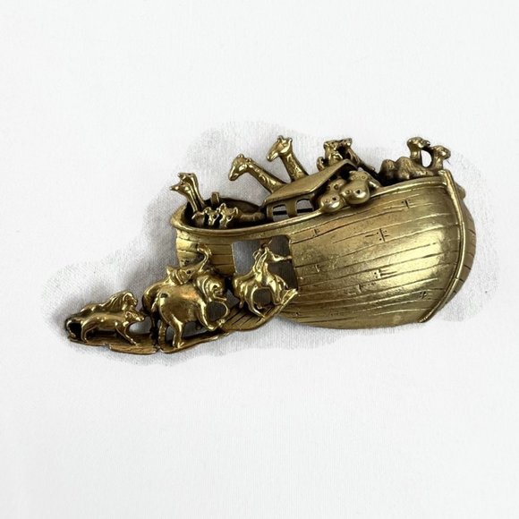 Unbranded | Jewelry | Vintage Matte Gold Tone Noahs Arc Pin Brooch With ...